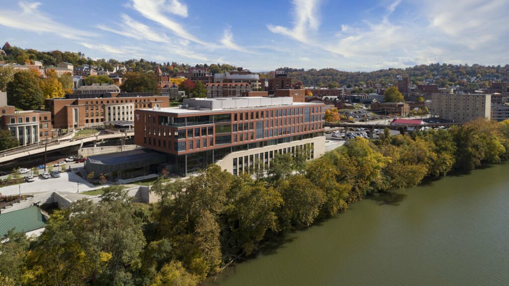 University of Pittsburgh Posvar Hall Classrooms - Strada